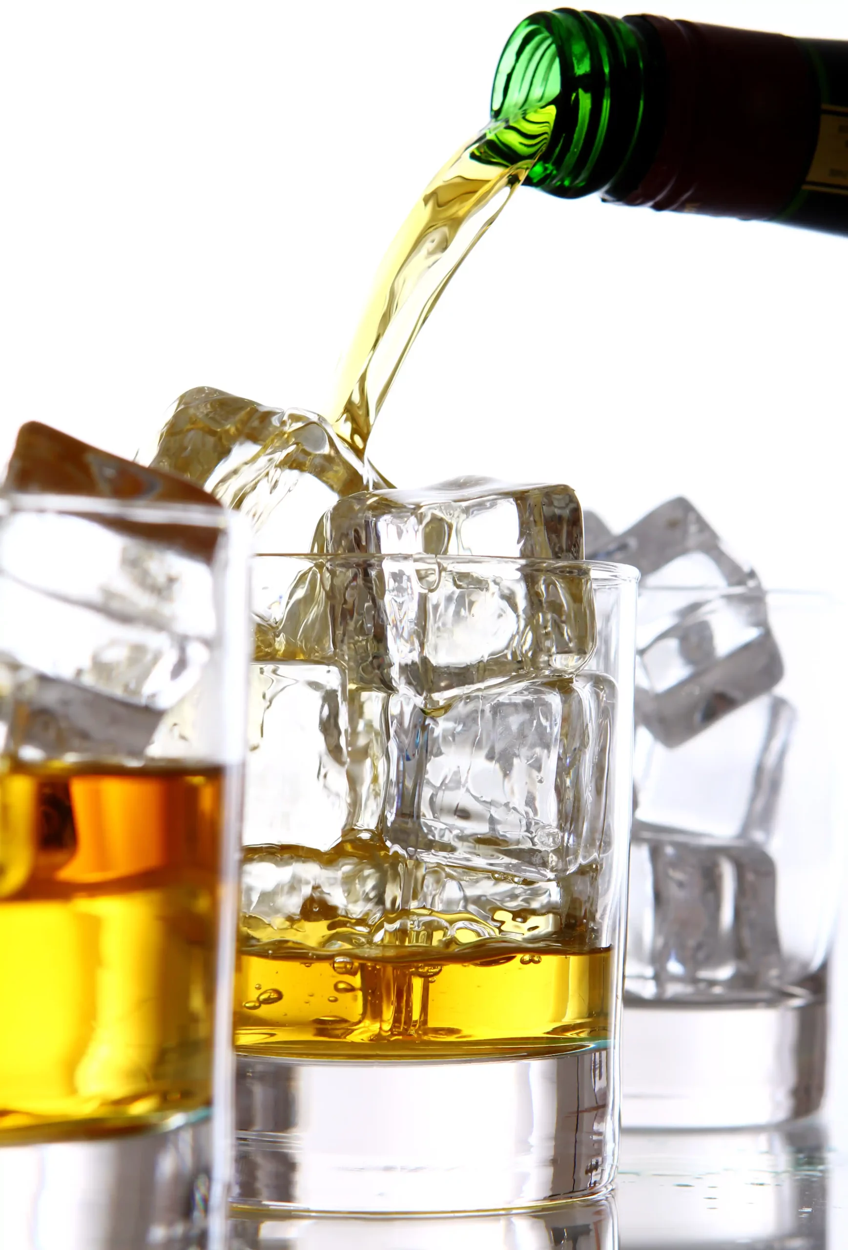 4 dados sobre o consumo de álcool no Brasil - Faculdade FACTHUS